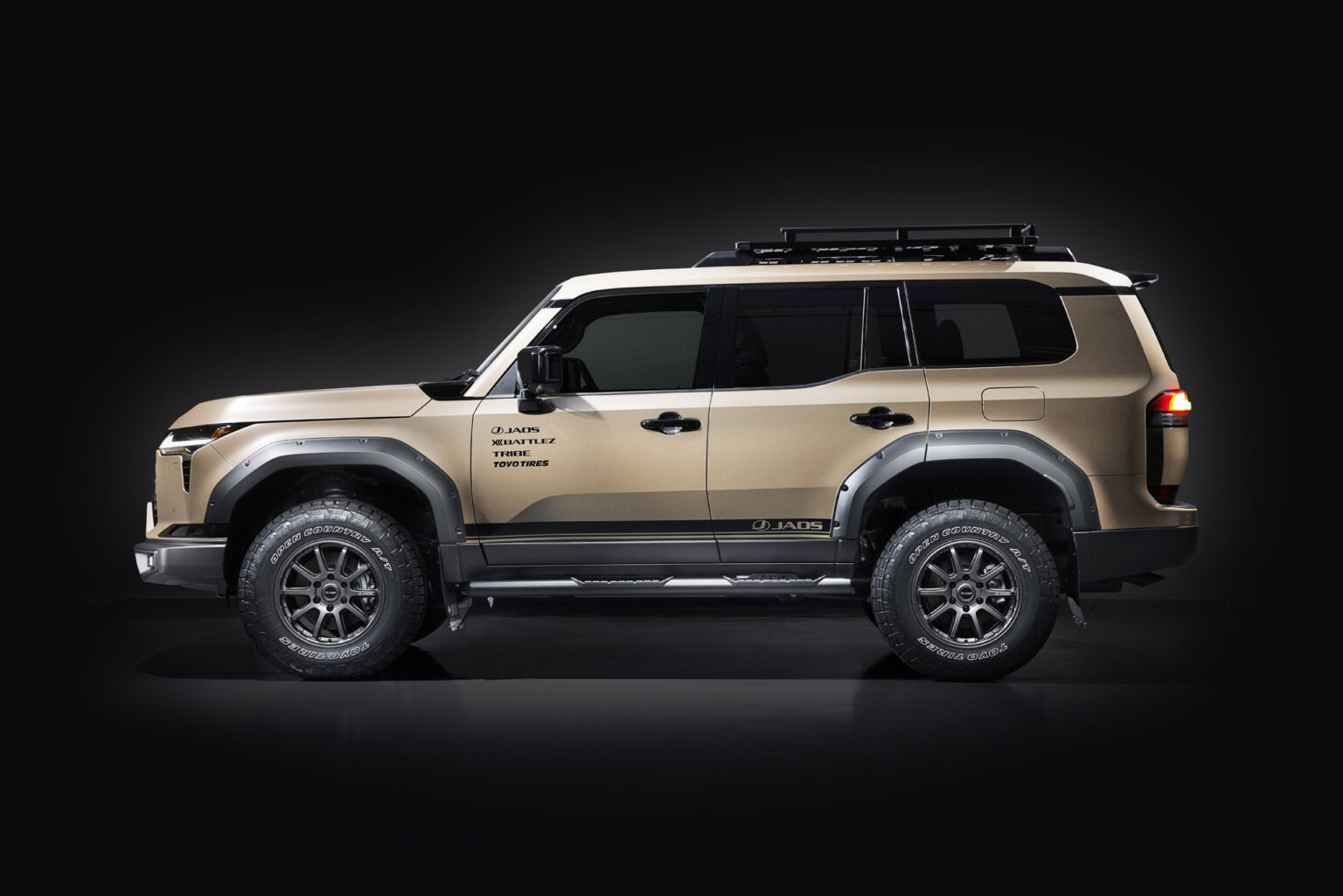 Bản độ Lexus GX 500 OVERTRAIL được trưng bày tại Tokyo