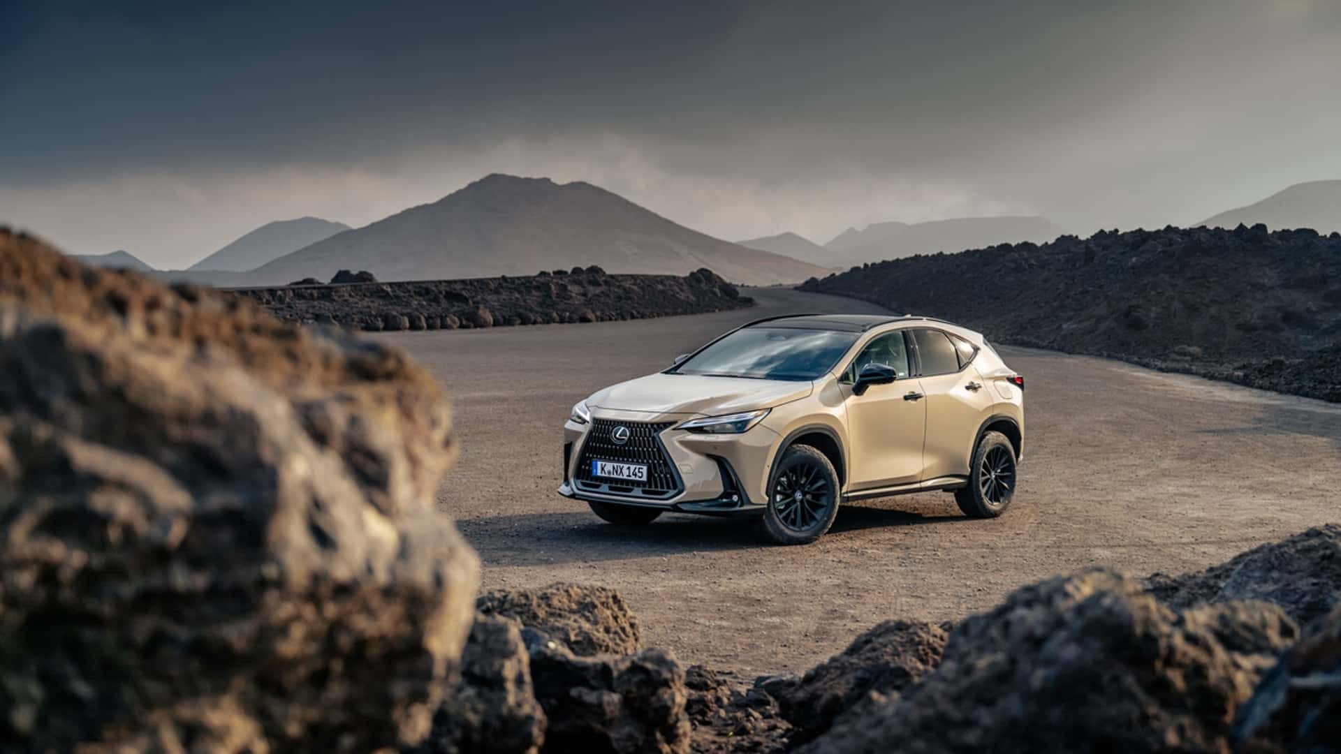 Lexus NX Overtrail 2025: Phiên bản off-road đầy cá tính cho dòng SUV cỡ nhỏ